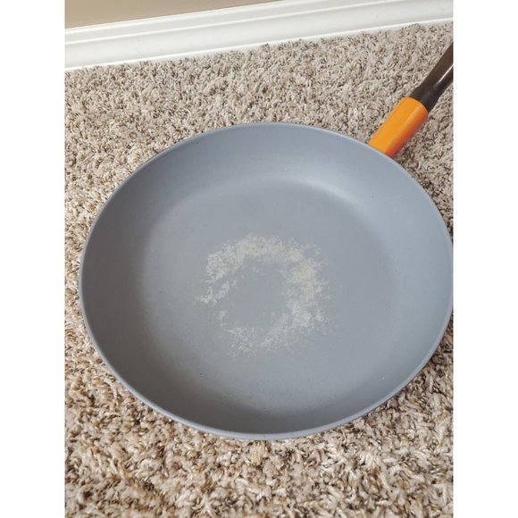 Descoware | Kitchen | Vtg Descoware Orange Frying Pan 23d Made In ...